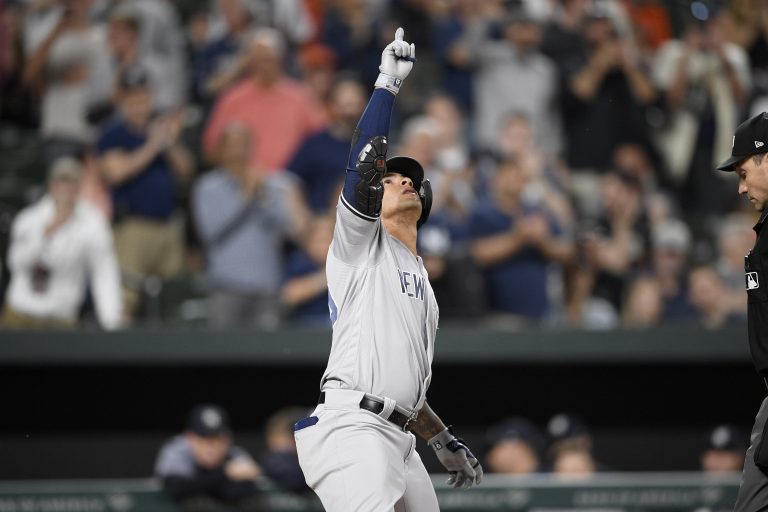 Torres pega 2 de los 5 HRs de Yanquis ante Orioles